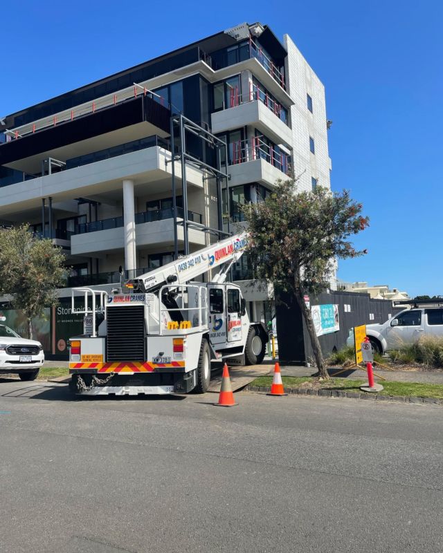 Contact Us | Quinlan Cranes